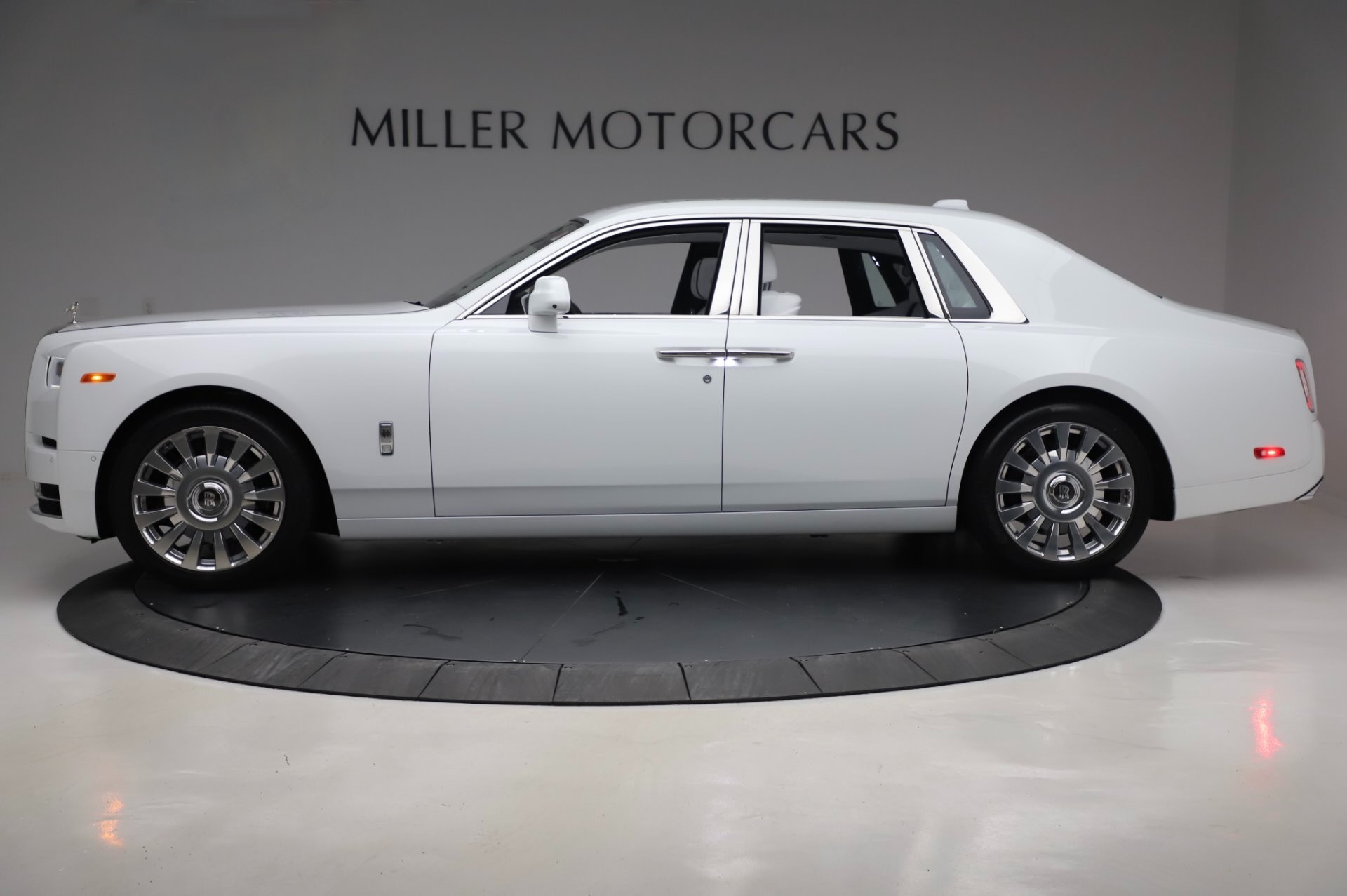 New 2020 Rolls-Royce Phantom For Sale (Special Pricing) | Rolls-Royce ... New 2020 Rolls-Royce Phantom For Sale (Special Pricing) | Rolls-Royce ...
