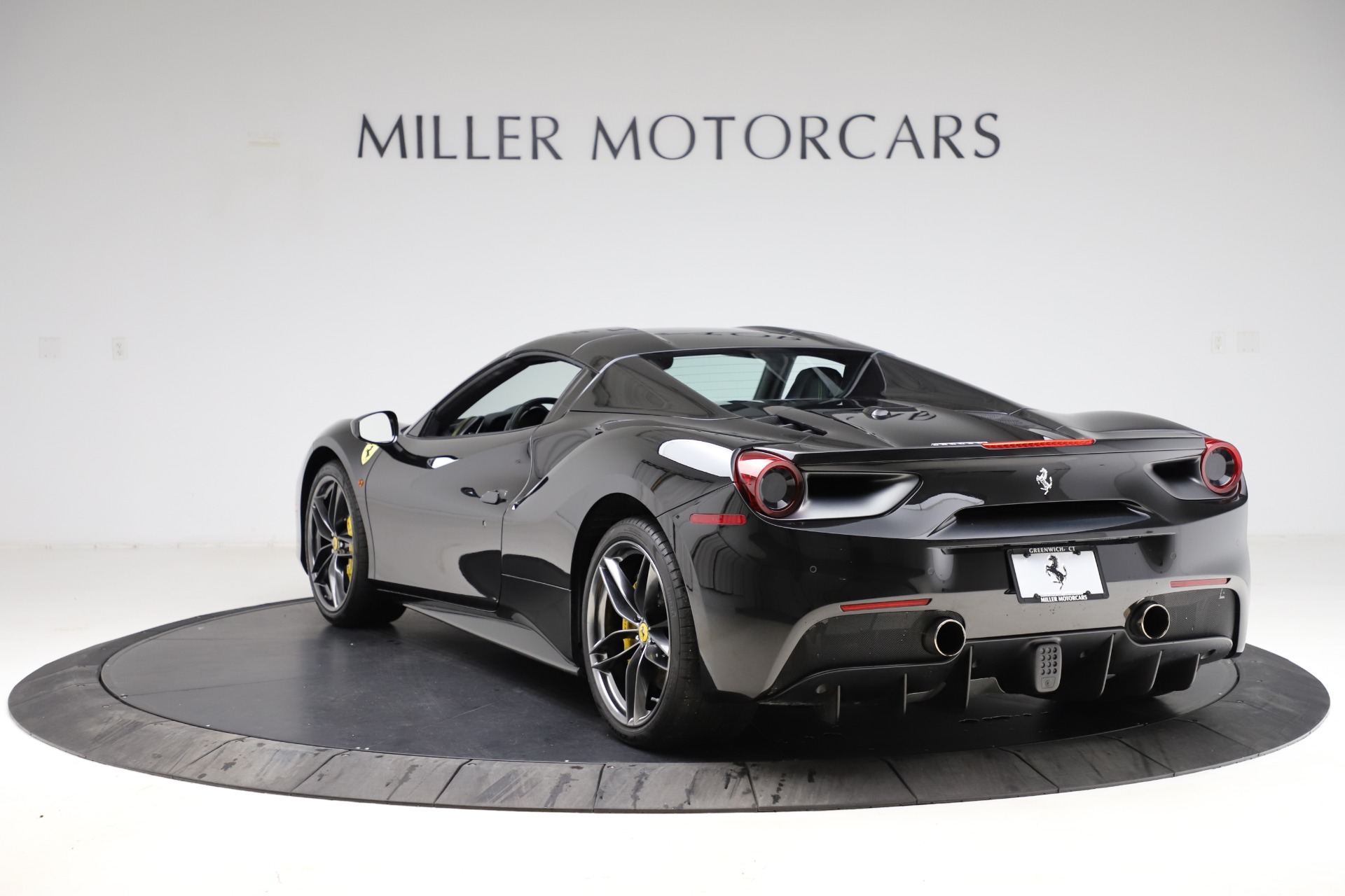 Pre-Owned 2017 Ferrari 488 Spider For Sale (Special Pricing) | Rolls ...