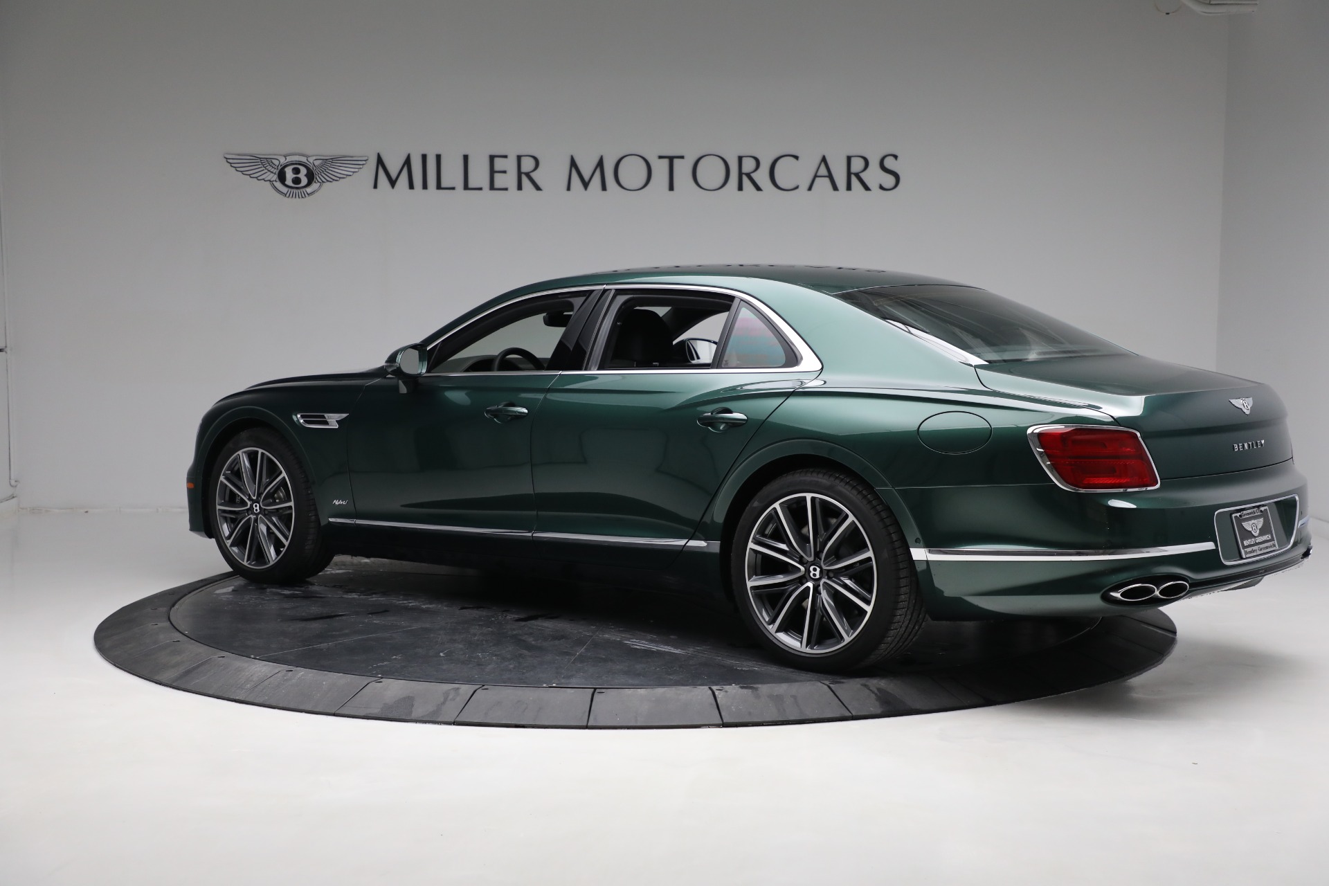 Pre-Owned 2022 Bentley Flying Spur Hybrid For Sale (Special Pricing ...