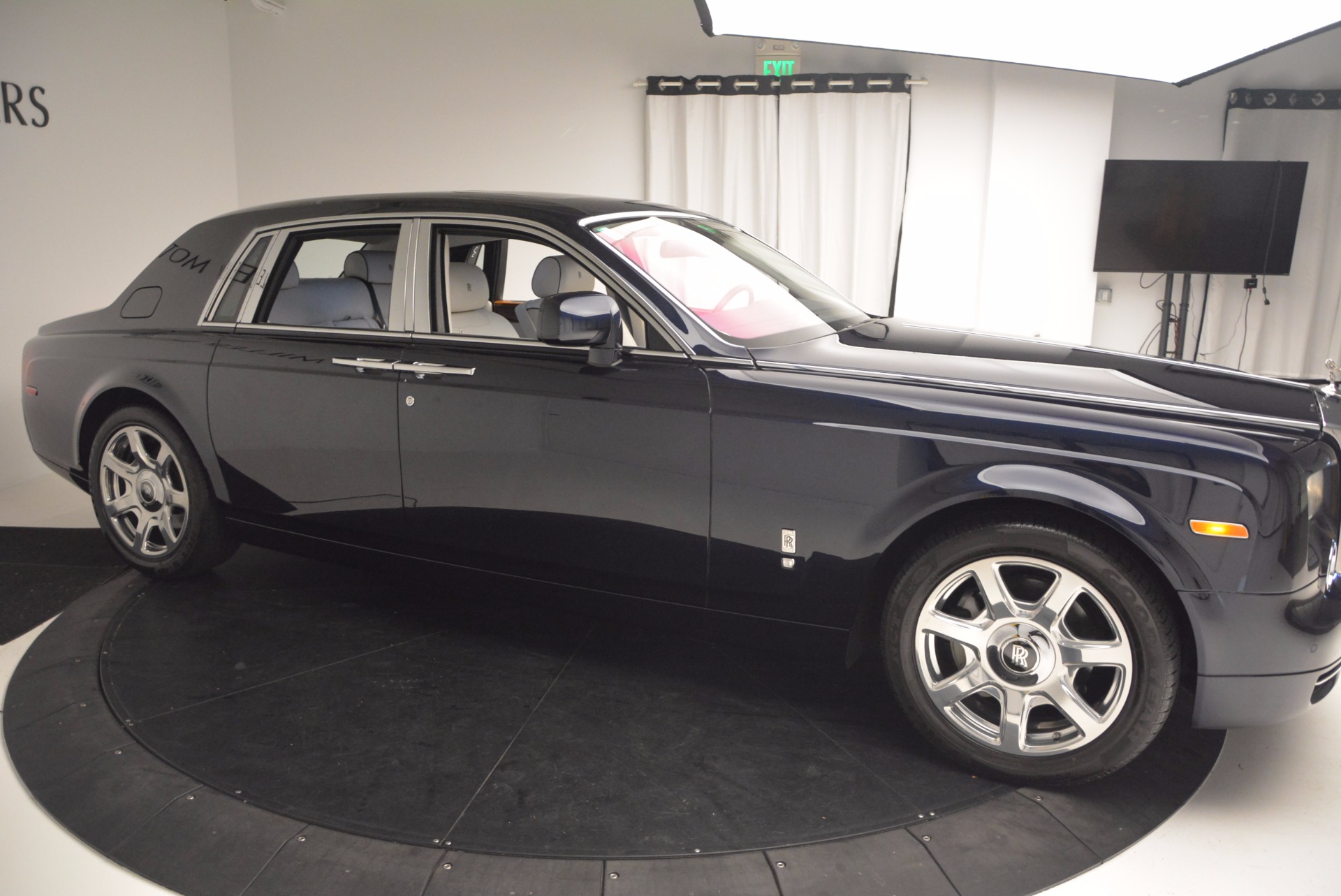 Pre-Owned 2011 Rolls-Royce Phantom For Sale (Special Pricing) | Rolls ...