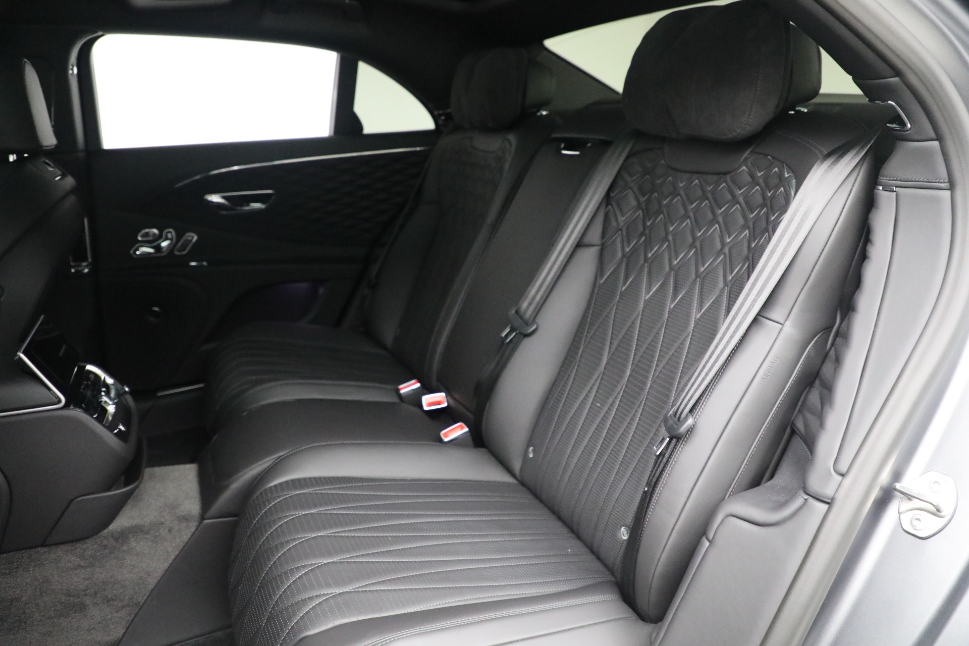 Pre-Owned 2022 Bentley Flying Spur V8 For Sale (Special Pricing ...