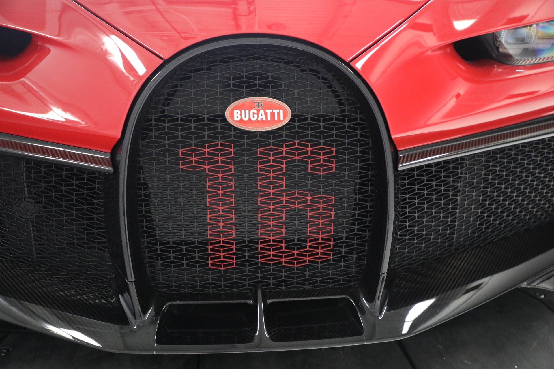 Bugatti Veyron 2022 Red