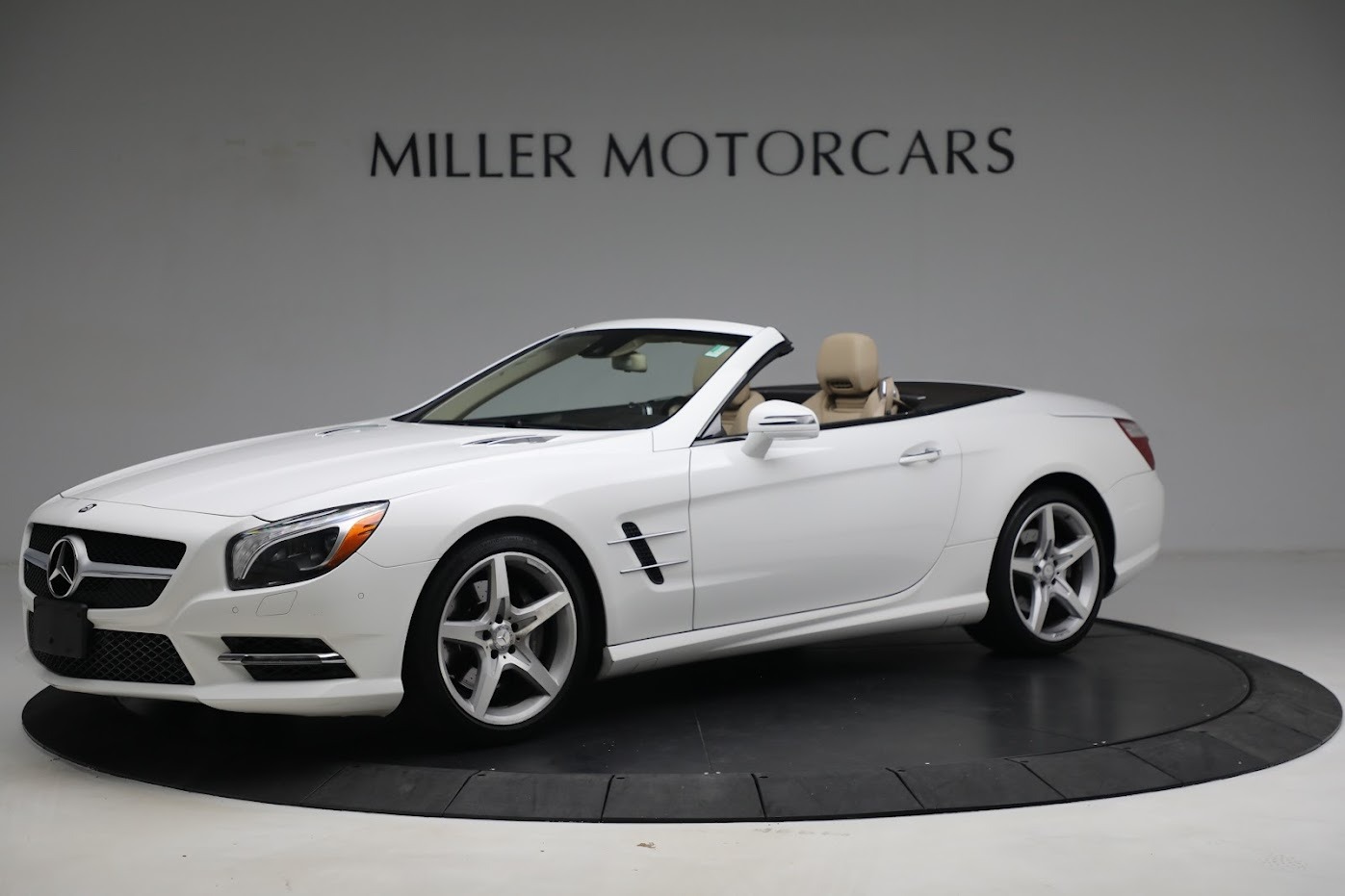 Pre-Owned 2016 Mercedes-Benz SL-Class SL 400 For Sale (Special Pricing ...