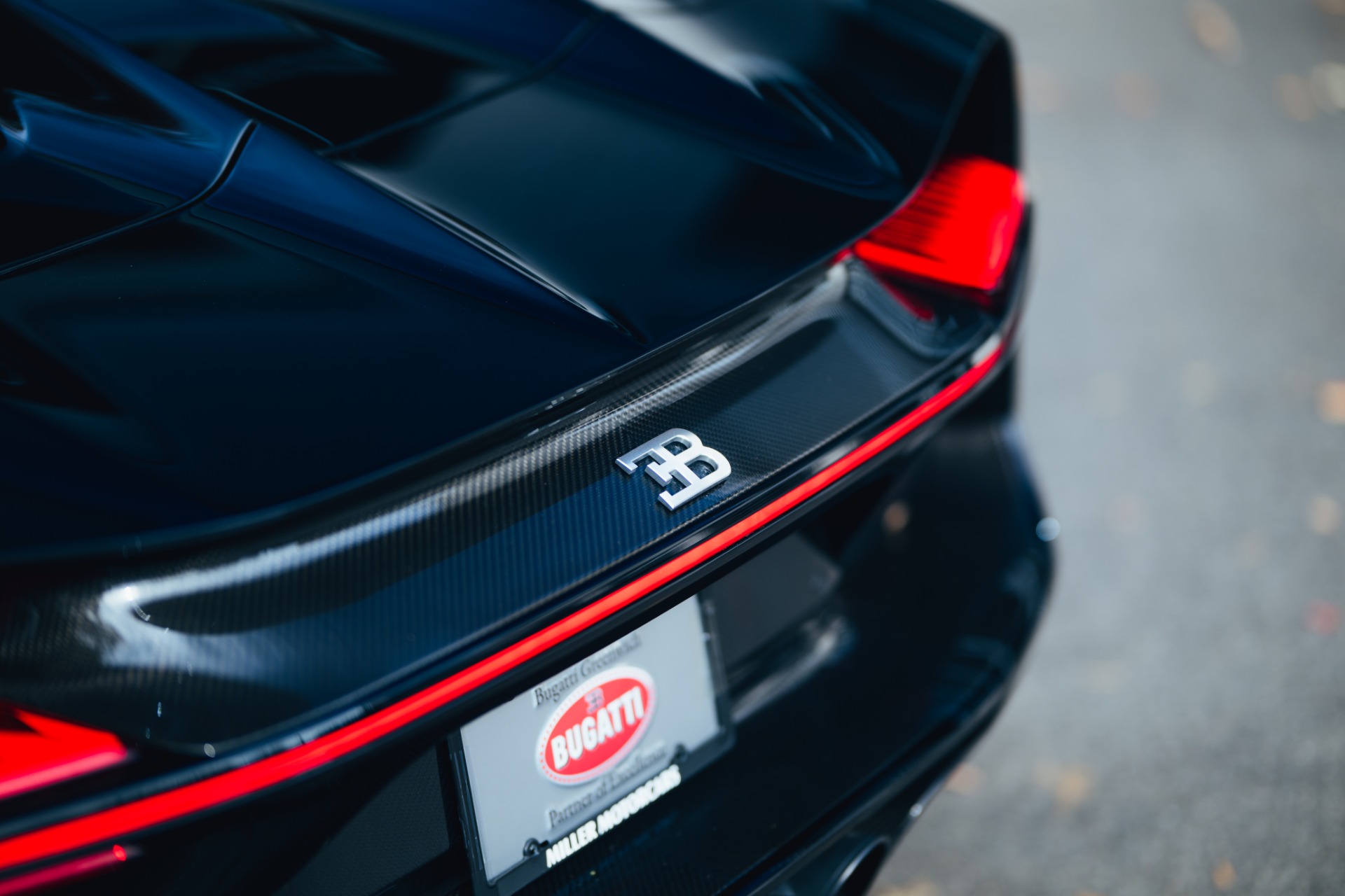 Pre-Owned 2020 Bugatti Chiron Sport For Sale (Special Pricing) | Rolls ...