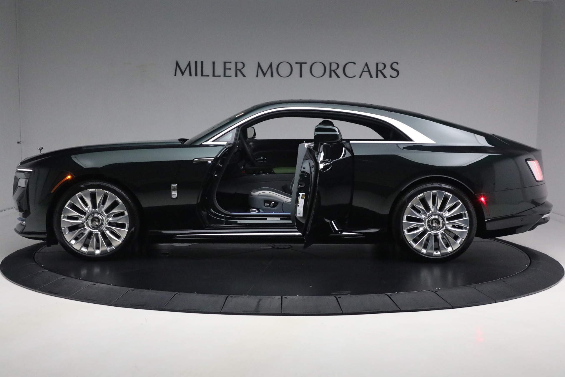 New 2024 Rolls-Royce Spectre For Sale (Special Pricing) | Rolls-Royce ...