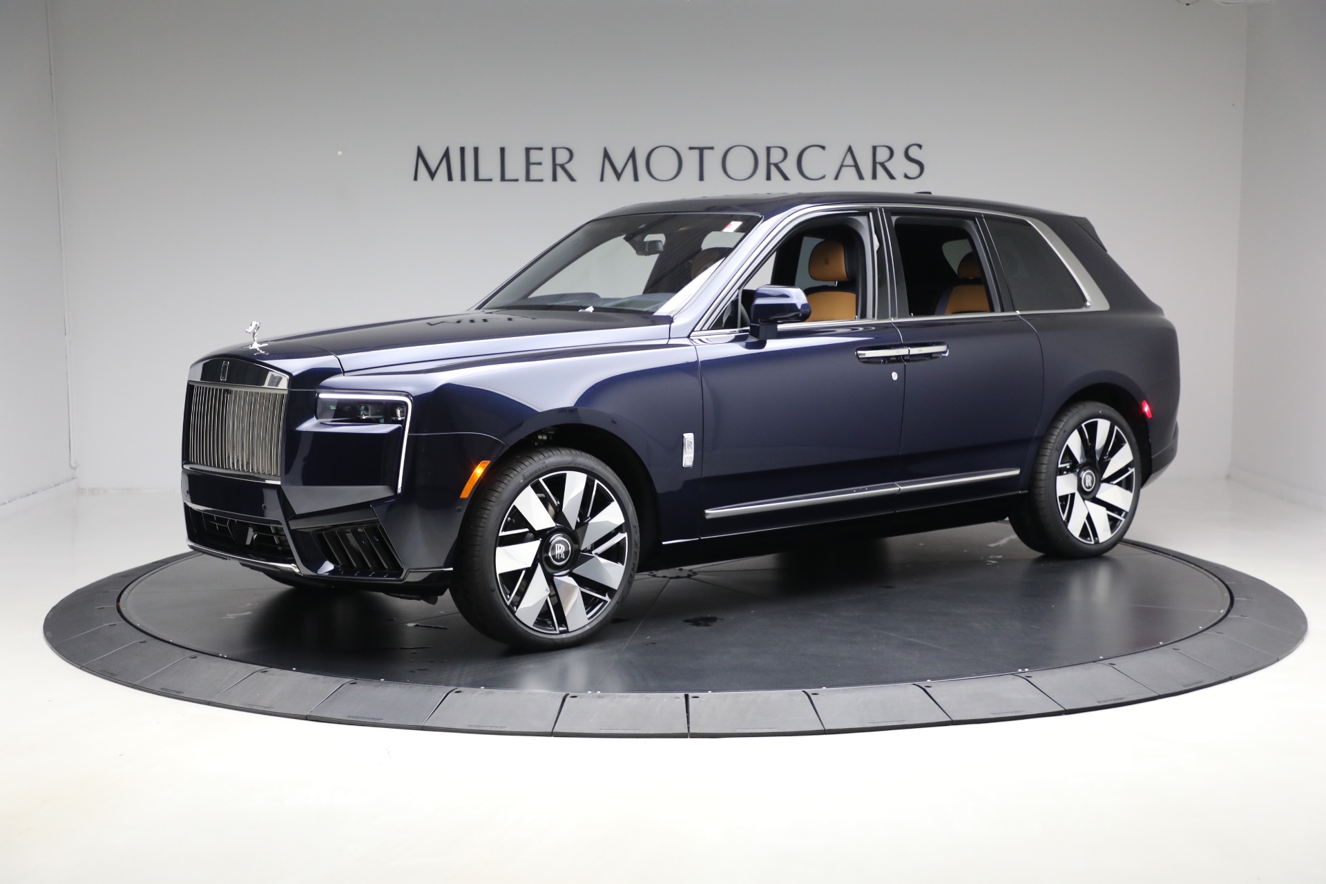 Pre-Owned 2026 Rolls-Royce Cullinan For Sale ($494,350) | Rolls-Royce ...